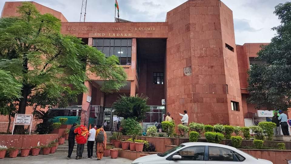 Major Reshuffle in J&K Judiciary 32 Sessions Judges, 27 CJM/Sub-Judges ...