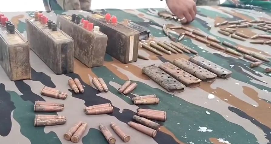 Kupwara: 4 IED receivers, 3 boxes of detonators, warlike stores ...
